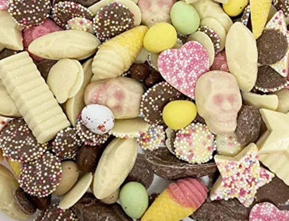 Retro Chocolate Pick'n' Mix – underrated sis